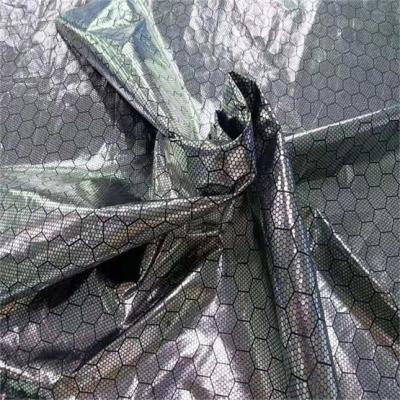 China Solid 65GSM Polyester Taffeta Fabric 290t Hot Silver Foil for sale