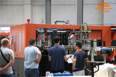 China 3000BPH 1500ml Automatic PET Blowing Machine 2 Cavity Plastic Bottle Blow Molder for sale