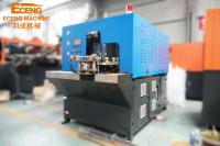 China 2 Cavity PET Jar Blowing Moulding Machine 2200 BPH 2L Manual Preform Feeding for sale