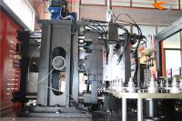 China Full Automatic PET Bottle Blow Moulding Machine 3000BPH 2 Cavity Q3000 for sale