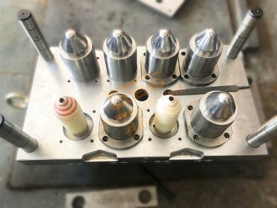 China 8 Cavity 500ml PET Preform Mould Injection Mold for Bottle Blow Molding CE SGS ISO for sale