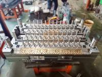 China Eceng Hot Runner PET Bottle Mould 48 Cavities Plastic Injection for sale