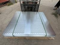 China 1000x2000mm Perforated Slotted Metal Sheet 304 Stainless Steel 2mm Hole for sale
