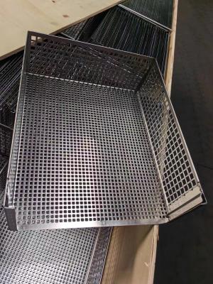 China 1mm Thick Perforated Metal Mesh Plain Type For Storage Filtration for sale