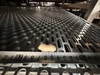 China Food Grade 304 Perforated Stainless Steel Sheet 1.22x2.44m for Grain Screening for sale