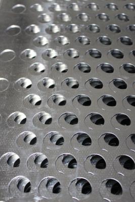 China 0.8mm Thick Perforated Aluminum Mesh Sheet Lightweight Durable for sale