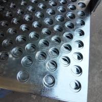 China 1mm Thick Plum Blossom Perforated Metal Sheet for Architectural Decoration 1.22x2.44m for sale