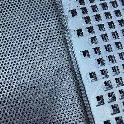 China Heavy Duty Raised Square Hole Perforated Plate Anti-Slip Panel 1.22x2.44m Steel for sale