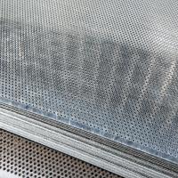 China 1.2mm Thick Perforated Galvanized Steel Sheet Silver Round Holes 1.22x2.44m for sale