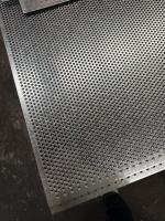 China Stainless Steel Anti Slip Safety Grating Fence Partition 10mm Aperture 1.5mm Thick for sale