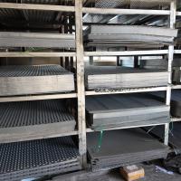 China 2mm Thick Galvanized Perforated Steel Grating Mesh For Shelf Decking for sale