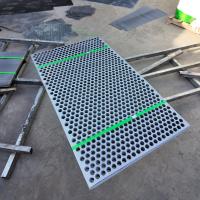 China 3mm Thick Stainless Steel Punched Metal Sheets 3 Holes Per Inch 1.22x2.44m for sale
