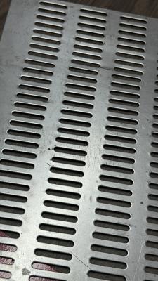 China Galvanized Perforated Slotted Metal Sheet 1000x2000mm High Air Permeability Easy Clean for sale