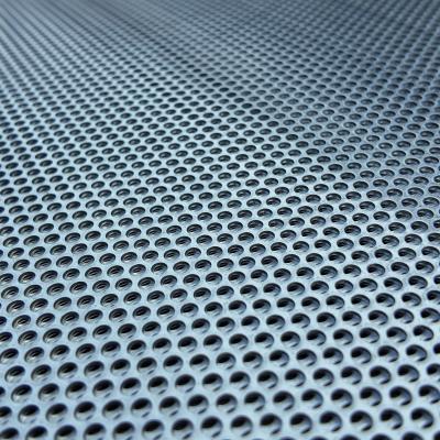 China 1.5mm Hole Perforated Stainless Steel Filter Tube Sheet 304 316 Corrosion Resistant 0.5-3mm Thick for sale