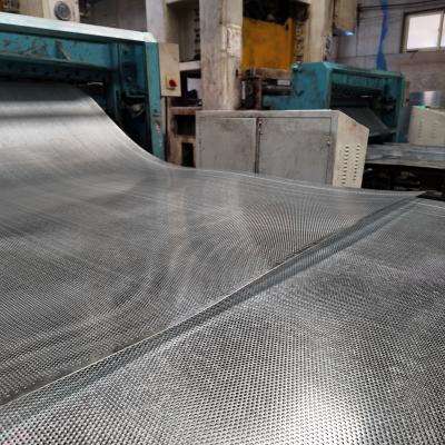 China Warehouse Rack Galvanized Perforated Steel Grating Baffle 1000*2000mm for sale