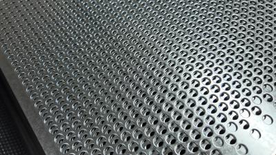China 3mm Thick Aluminum Perforated Mesh Panel Decorative Punching Plate 1.22x2.44m for sale