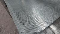 China 1.5mm Thick Mild Carbon Steel Round Hole Perforated Sheet 1.22x2.44m for sale