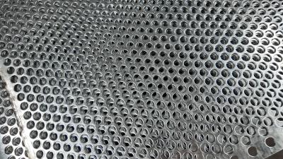 China Aluminum Round Hole Perforated Metal Sheet 0.5-3mm for Architectural Decoration for sale