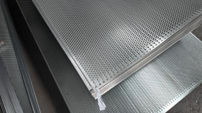 China Micro Round Hole Perforated Plate 0.5-3mm for HVAC Air Filtration Stainless Steel for sale