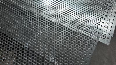 China Large Stock Small Round Hole Stainless Steel Perforated Mesh Wholesale for sale
