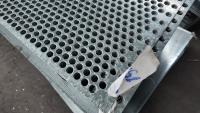 China Custom Size Galvanized Round Hole Perforated Metal Sheet for sale