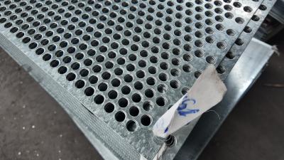 China Custom Size Galvanized Round Hole Perforated Metal Sheet for sale