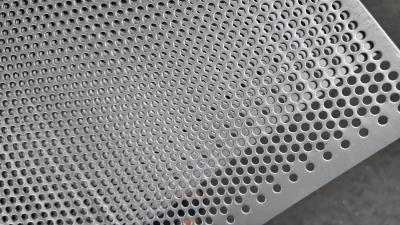 China 304 Stainless Steel Perforated Mesh For Building Facade Decoration for sale