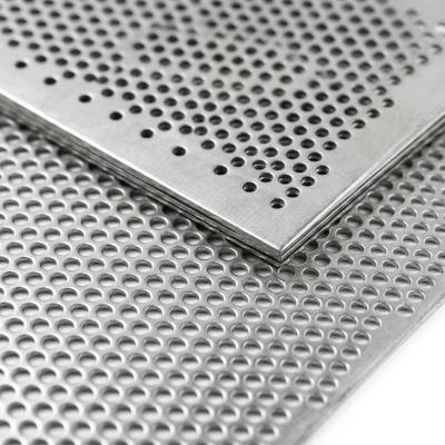 China Industrial Perforated Metal Mesh Plate 0.5-3mm Thick 304 Stainless Steel Filter for sale