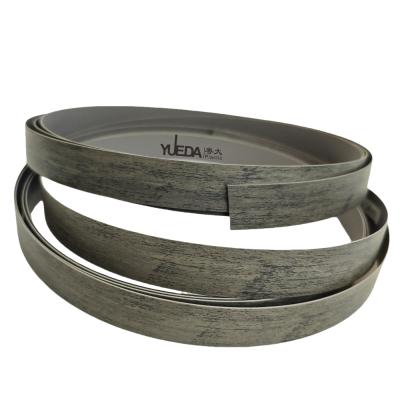 China Yueda M6493 Wood Grain Edge Banding 22mm x 0.5mm Realistic Durable Eco-Friendly Easy-Fit for sale