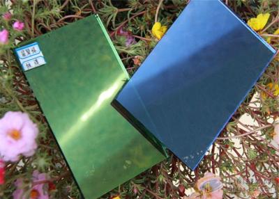 China Durability Impact Tinted Float Glass Solid Structure Cut Size for Deep Processing and Customization for sale