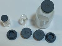 China Pharmaceutical Butyl Rubber Stopper 20mm 28mm 32mm for Glass Vials Infusion Bottle GMP for sale