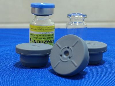 China Pharmaceutical Bromobutyl Rubber Stopper for Glass Vial 13mm 20mm 28mm for sale
