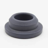 China Chlorobutyl Medical Rubber Stopper 13mm 20mm 28mm 32mm for Pharmaceutical Glass Vials for sale