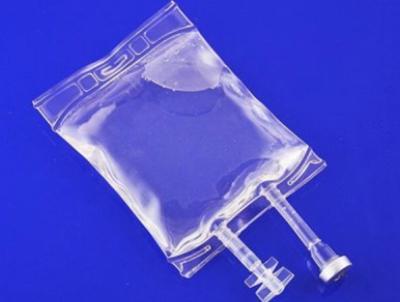 China Medical PVC IV Infusion Bags 250ml 500ml Sterile Water Empty Saline Bags Double Tube for sale