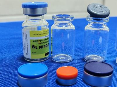 China 5ml 7ml 10ml Clear Amber Borosilicate Tubular Glass Vials for Injectable Pharmaceutical Use for sale