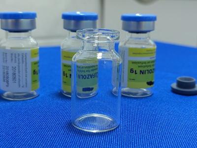 China Borosilicate Glass Vial 10ml 20ml Amber Crimp Neck for Pharmaceutical Liquid Powder for sale