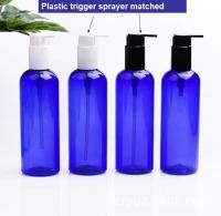 China 250ml 500ml PET Press Spray Bottle for Essential Oil with Flip Cap for sale