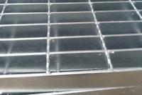 China 30*100 Galvanized Walkway Grating Q235 Q345 S275 Aluminum Grate Flooring for sale