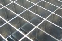 China 30*100 Galvanized Walkway Grating Q235 Q345 S275 Aluminum Grate Flooring for sale