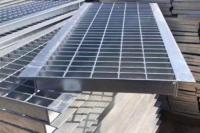 China Galvanized Bar Grating Industrial Square Steel Walkway Grating for sale