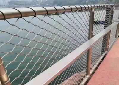China Flexible 304 Stainless Steel Wire Rope Mesh with 40mm Mesh Size for Gardens and Protection for sale