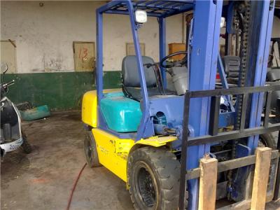 China Secondhand komatsu FD30T-14 forklift made in japan for sale