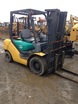 China side shift and three stage komatsu forklift FD30-16 for sale