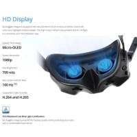 China Carbon Fiber / Plastic Goggles Integra With Two 1080p Micro Oled Screens Up To 100hz Refresh Rate for sale