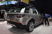 China 2024 Land Rover Discovery Sport SUV with Touch Screen and Euro III Emission Standard for sale