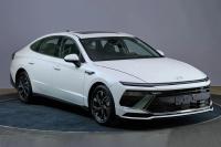 China 2023 2024 Hyundai Sonata Pure Gasoline Car with 1875mm Width and 1500mm Height for sale