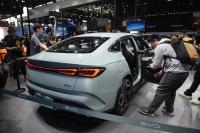China 2024 Energy Vehicles 4 Door 5 Seater Sedan BYD Seal 06 DMI Hybrid Car Designed by BYD for sale