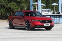 China Accord Sedan Affordable Petrol Cars with Leather Seats and Manual Copilot Adjustment for sale