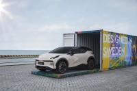China 2023 Geely Zeekr 001 Electric Car with 94.3kWh Battery Capacity 4997x1963x1455mm for sale