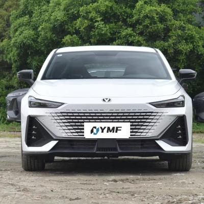 China 2023 Changan UNI-V 1.5t Compact Sedan Medium and Large Car with 4-door Body Structure for sale
